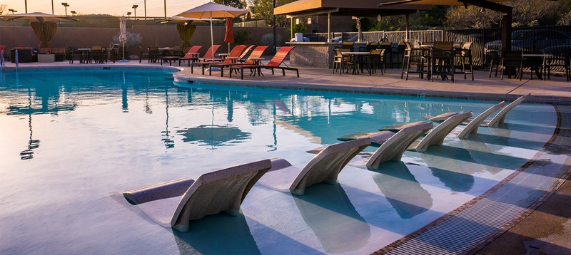 Destination Series Commercial In-Pool Furniture | S.R.Smith Europe